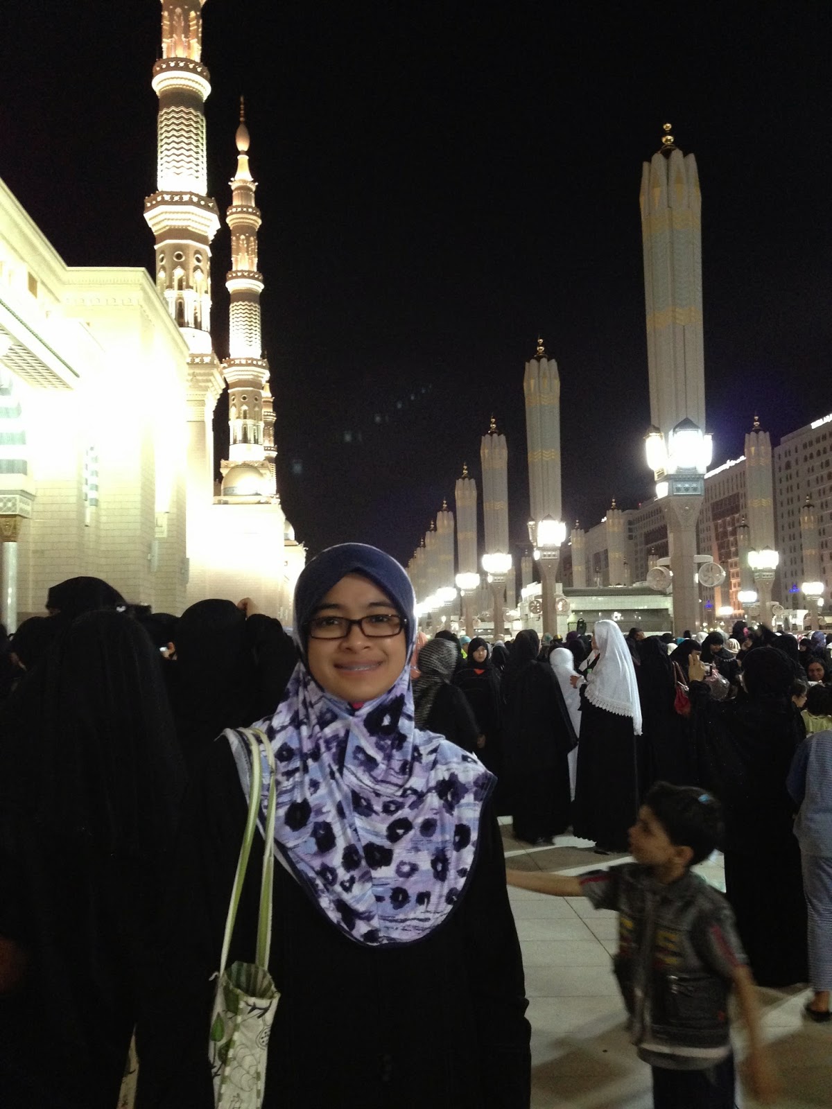 ainul husna: April 2014