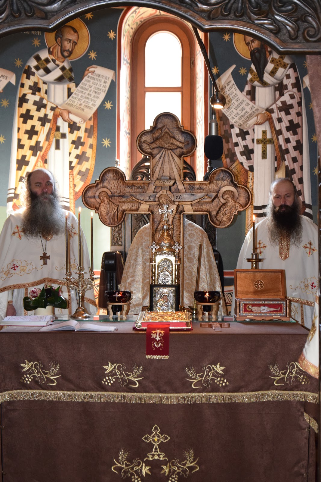 Dar!: Manastirea Nuseni, Bistrita-Nasaud