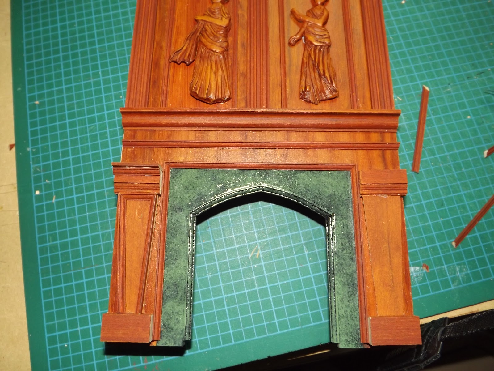 English Manor Dollhouse: 1/12 Miniature from Scratch: 2012