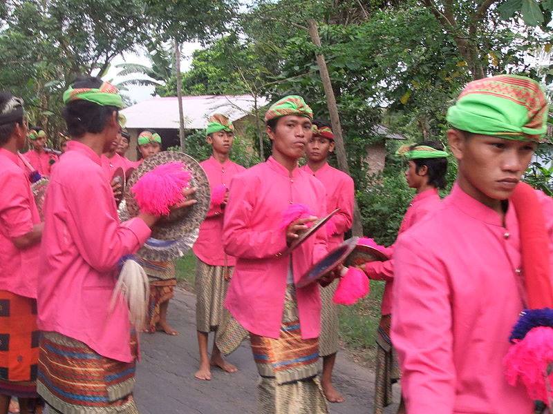 LOMBOK MIRAH SASAK ADIE: GENDANG BELEQ SUKU SASAK LOMBOK