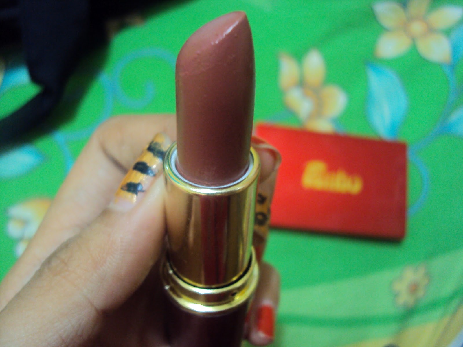 Archika Loves Makeup: Eyeshadow Fanbo dan Lipstik Fanbo No. 20