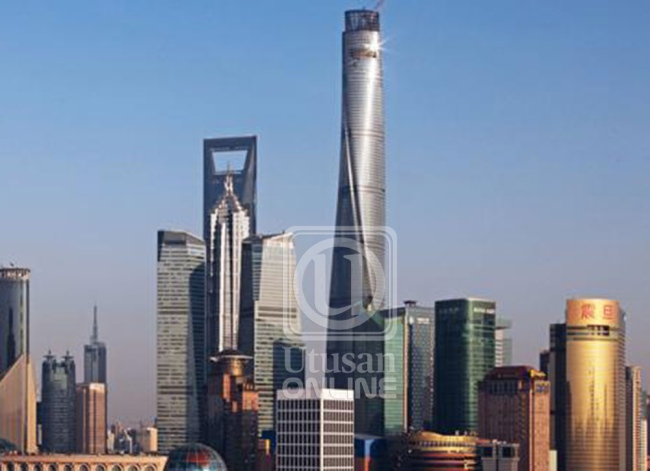 Lif Menara Shanghai Terpantas Dunia