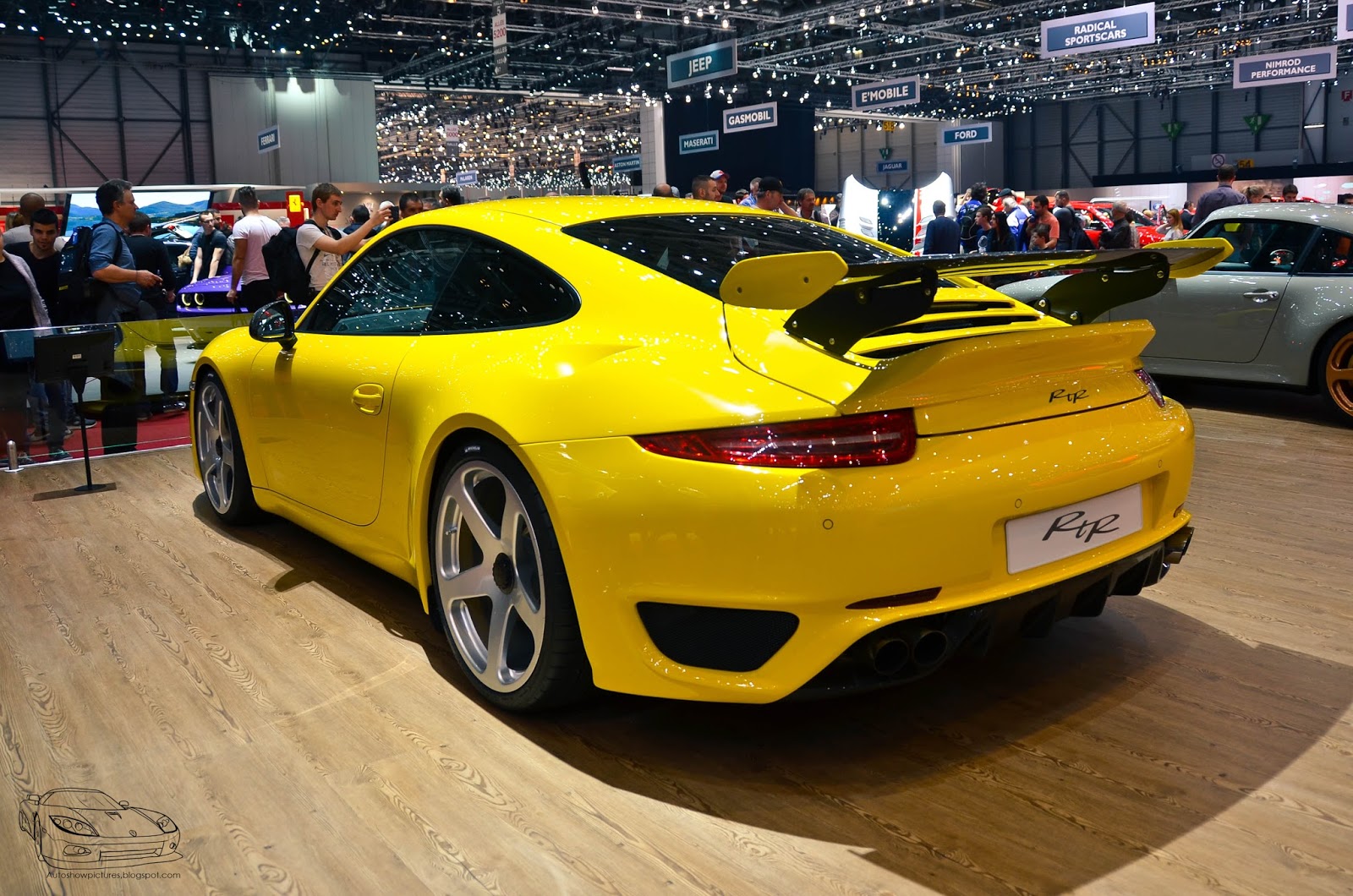 AUTOSHOWPICTURES: Ruf RtR (Porsche 911)
