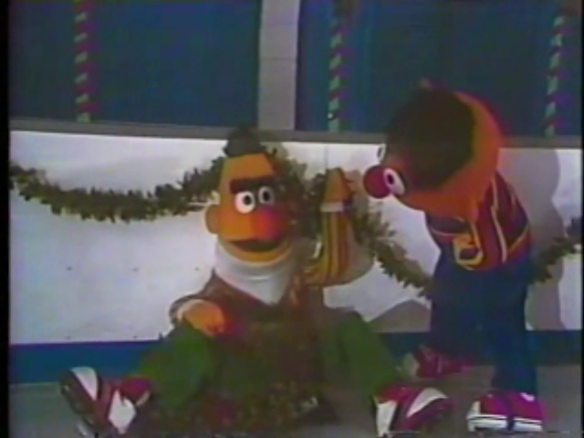 My Cartoon Reviews: Christmas Eve on Sesame Street Review