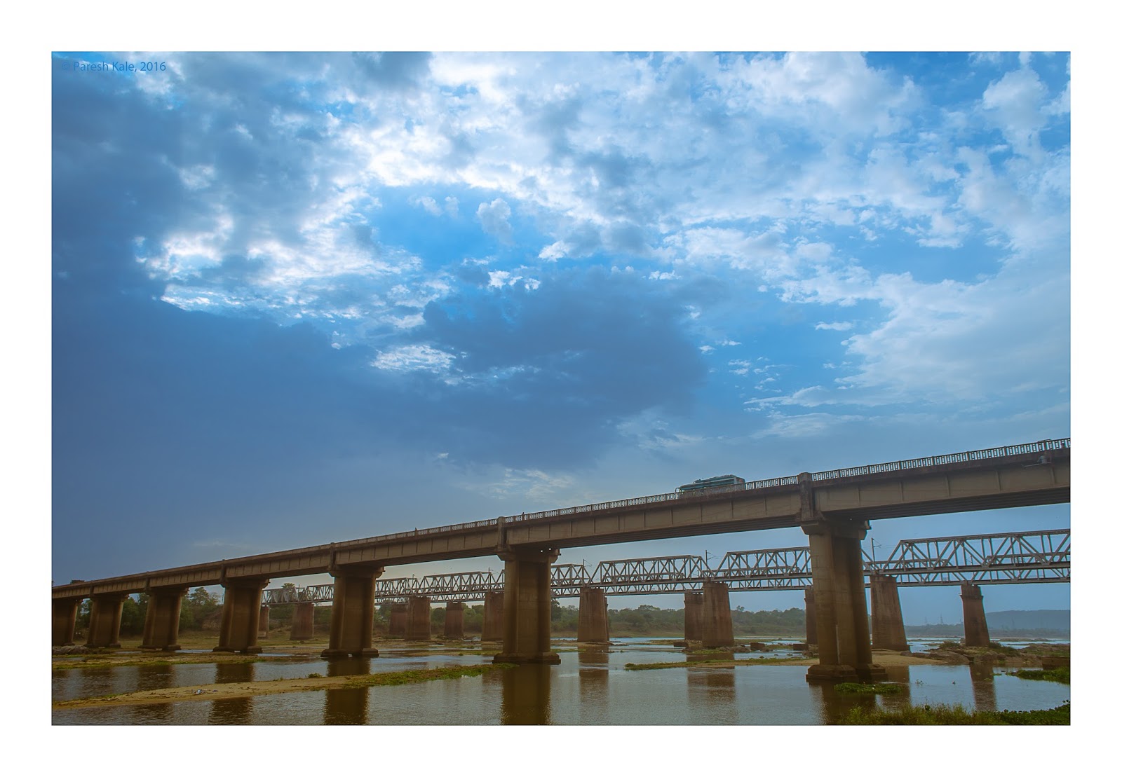 रुबाई - Rubaai: The Panposh Bridge