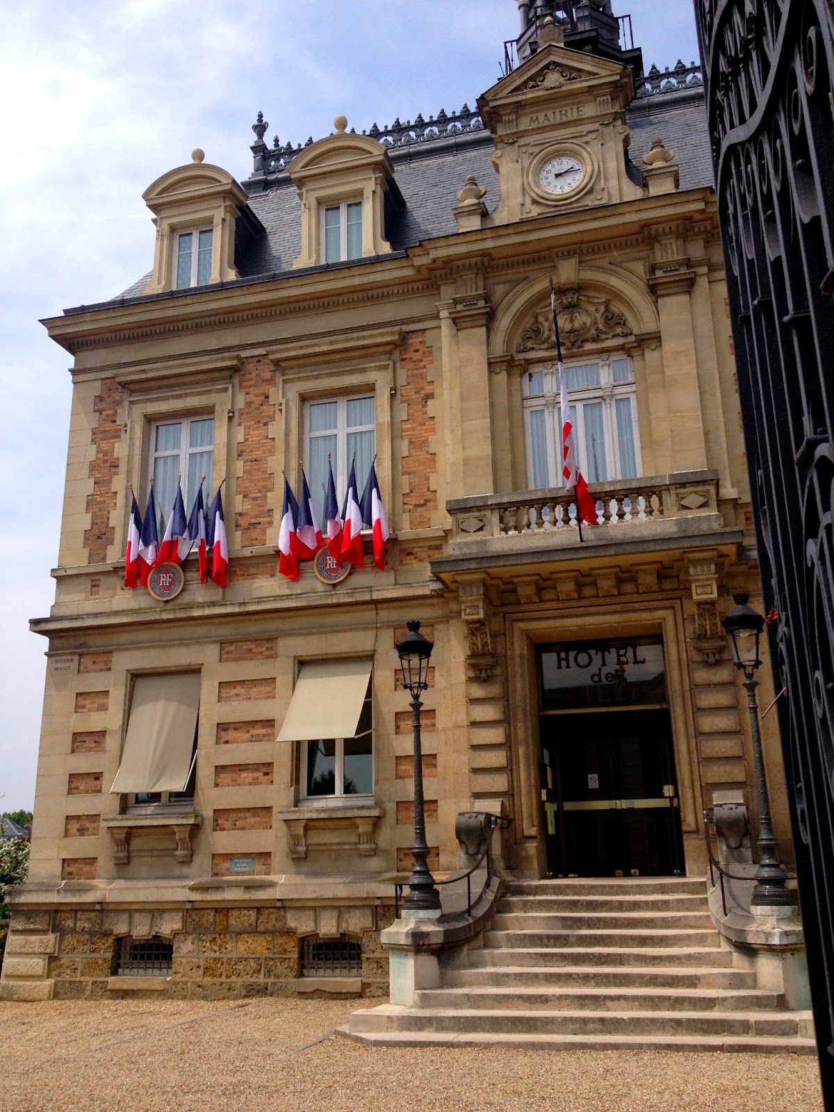 danielle abroad: parisian day trip: maisons-laffitte