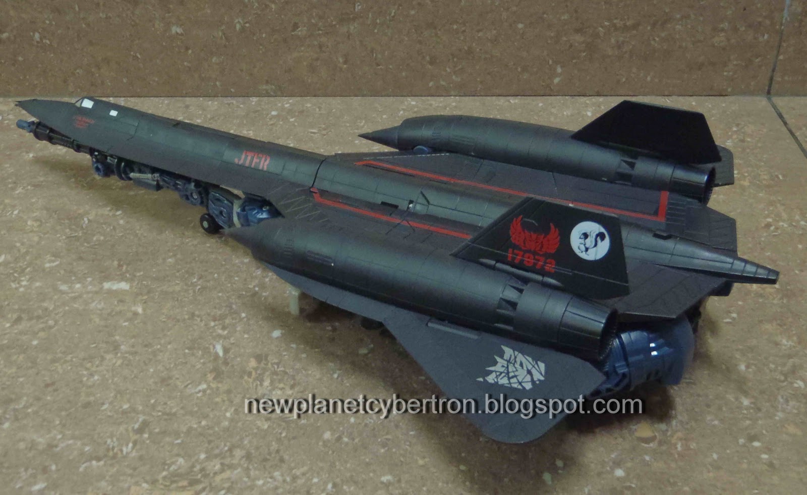 New Planet Cybertron: Transformers Review: Jetfire (ROTF Leader)