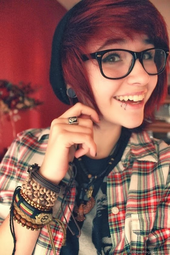 Glasses Emo Pretty Girl Bracelets Attractive Stylish