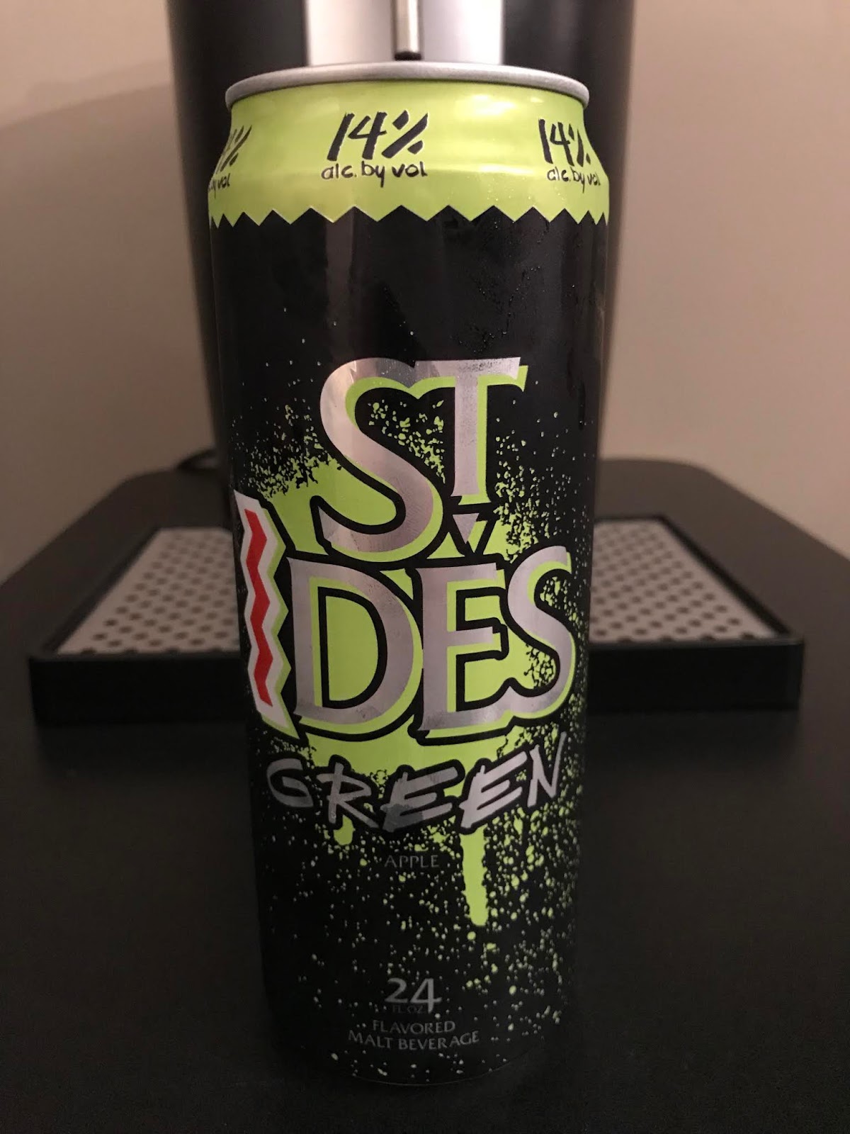 Malt Beverages Of The Week - St. Ides Blue and St. Ides Green