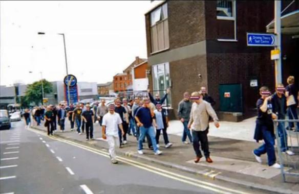 Football, fighting and fashion: Hibs Capital City Service