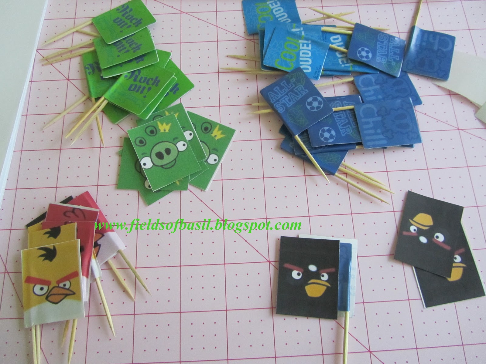 Fields of Basil: Angry Bird Toothpicks and Memo Pads