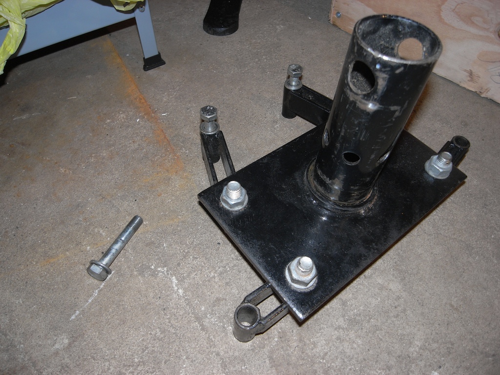Beaver Built: New tools in use and mounting an engine!