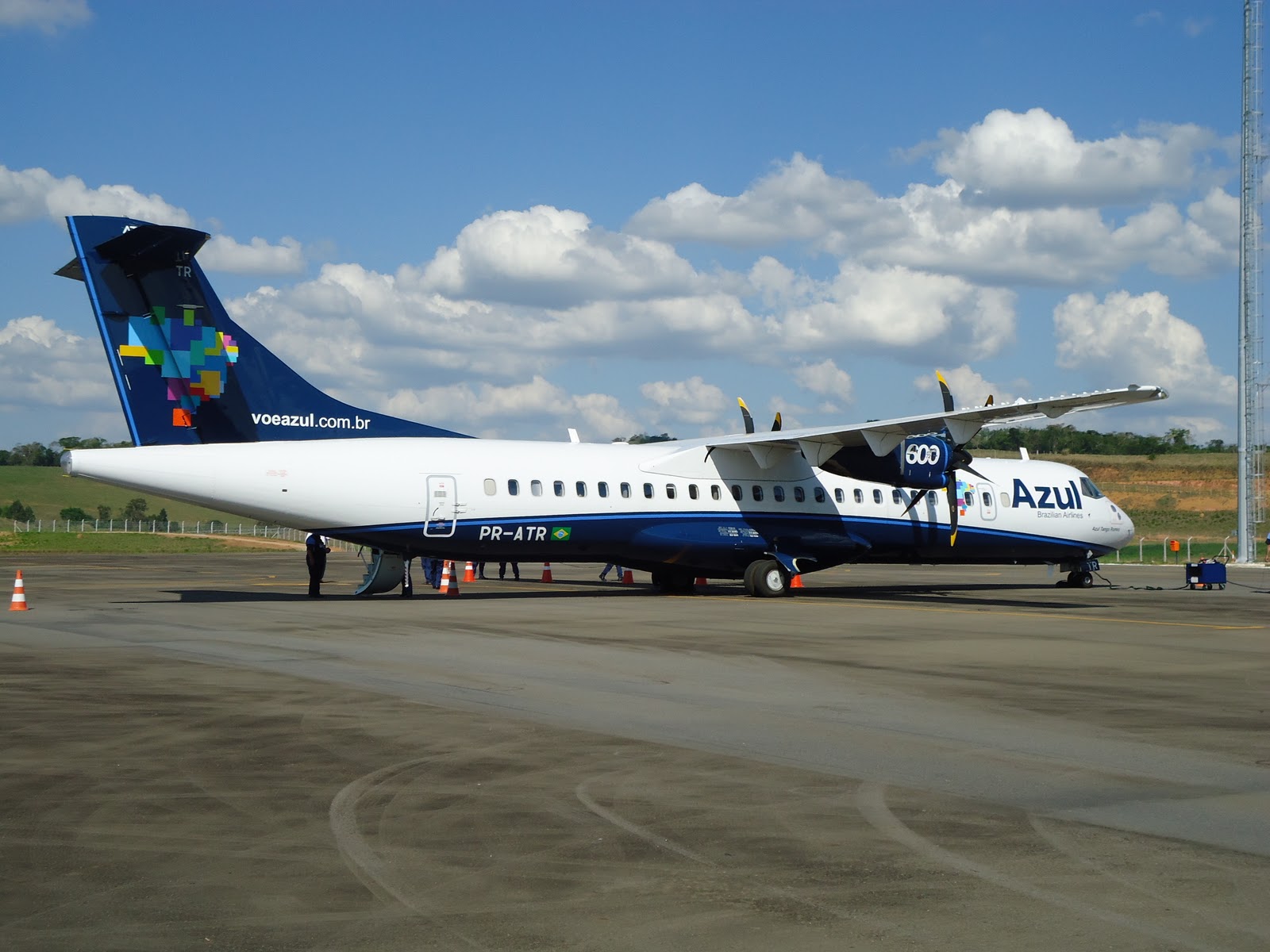 Azul mostra novo ATR-72 e anuncia voos em Uberlândia | Dicas de Viagem