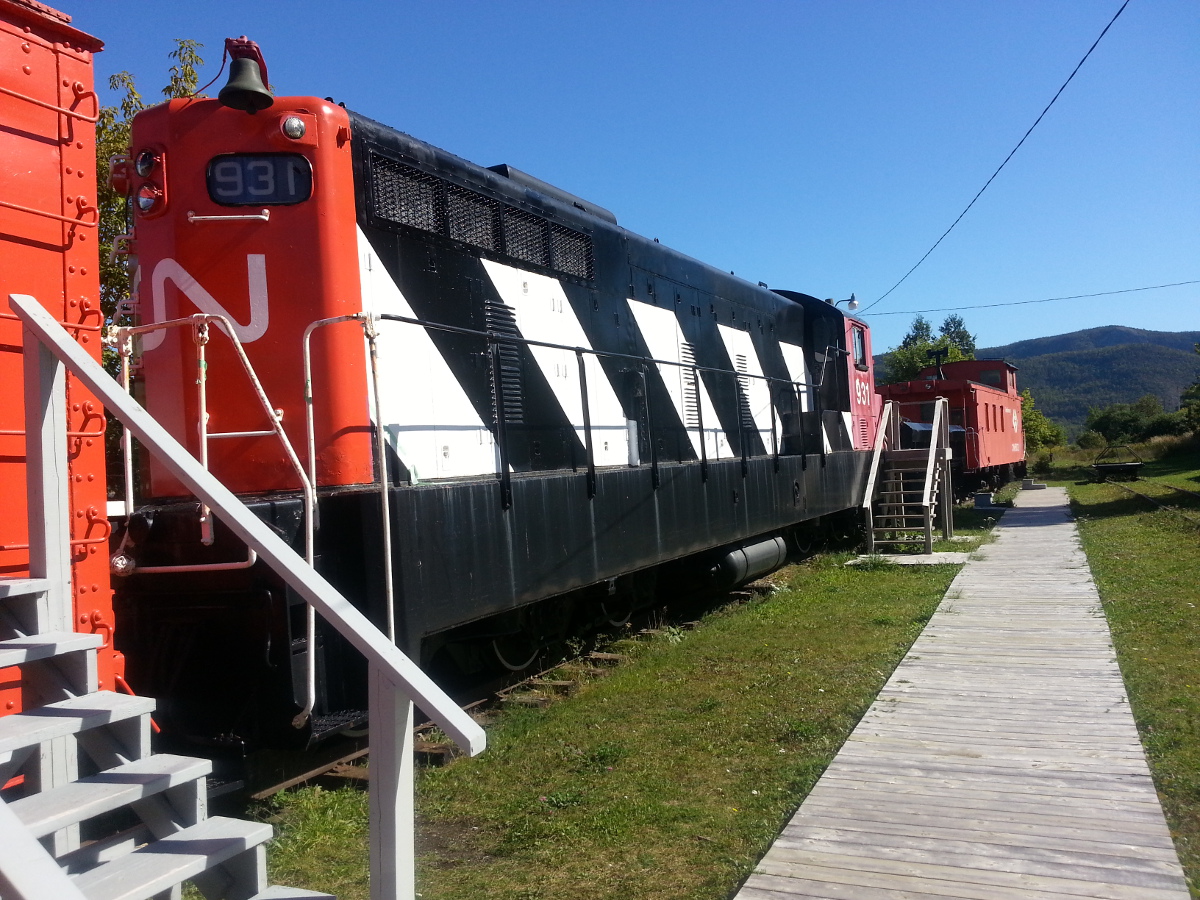 Newfoundland Tourist Information: Newfoundland Railway