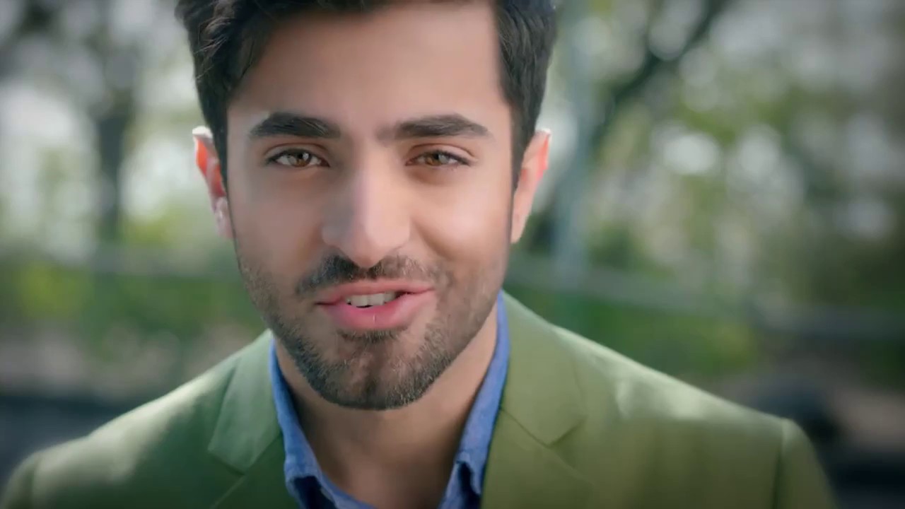 Top 10 Most Beautiful Actors In Pakistan 2018