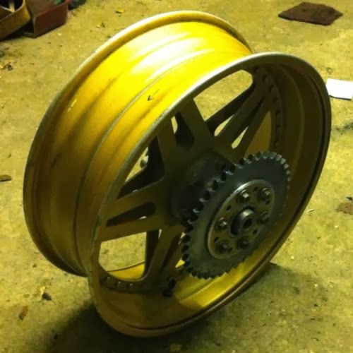 EAT THE RICH UK : November 2013