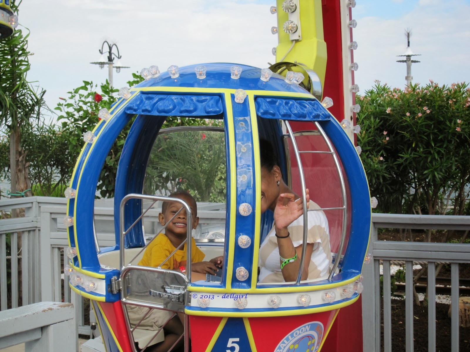 Kemah Boardwalk: Rides & Attractions for Kids