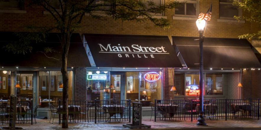 123 Main Street USA: Main Street Grille Restaurant - North Canton, OH