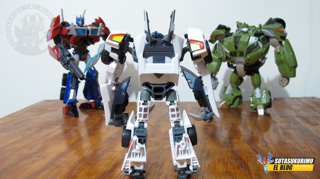 Suta, el blog: Wheeljack de Transformers: Prime RID. Review