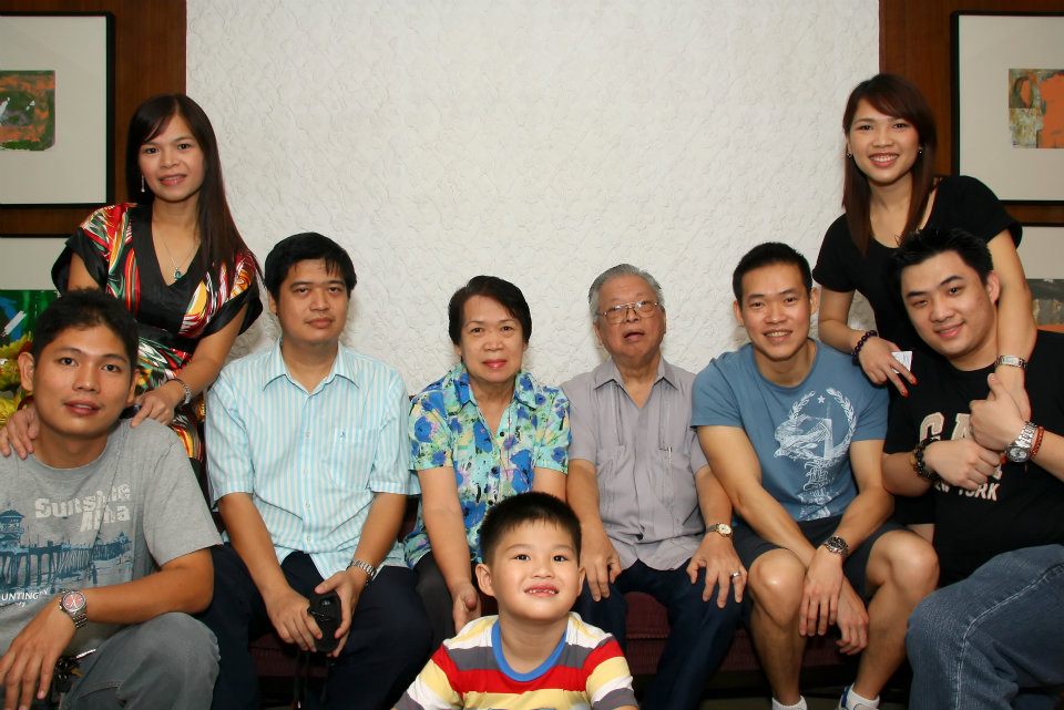 Filipino Extended Family