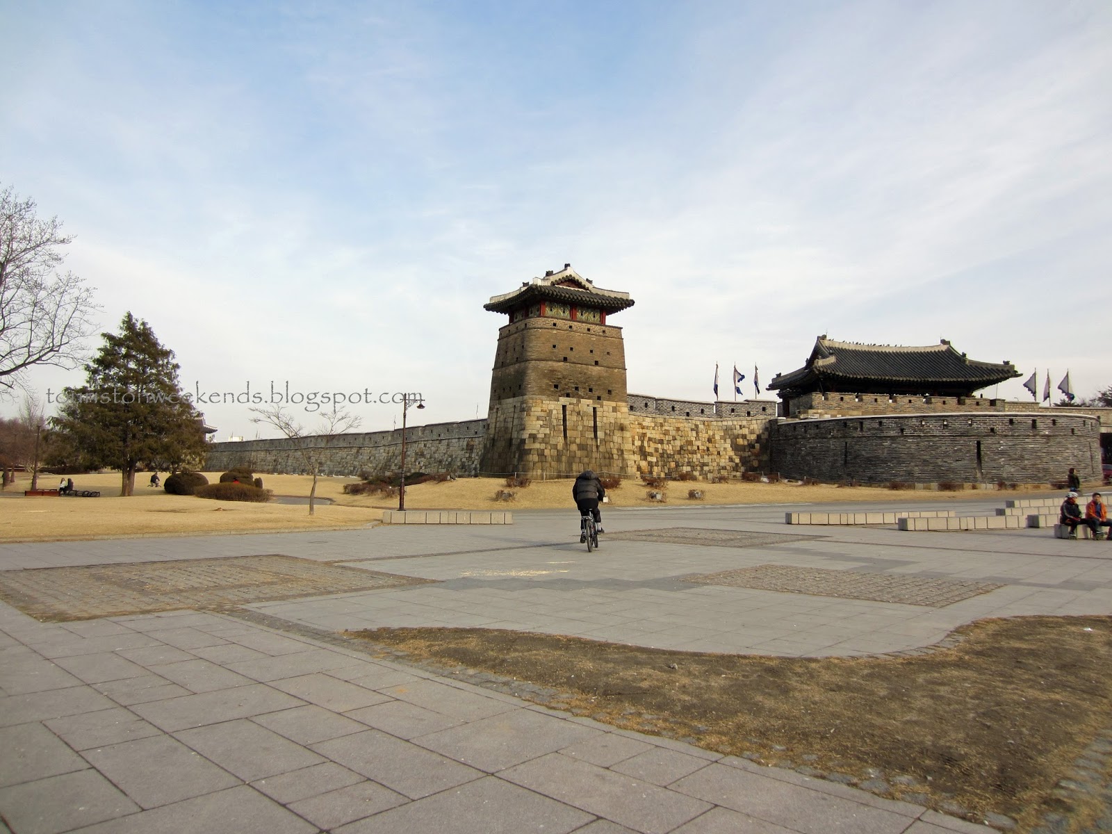 Tourist on Weekends: SUWON HWASEONG FORTRESS IN WINTER