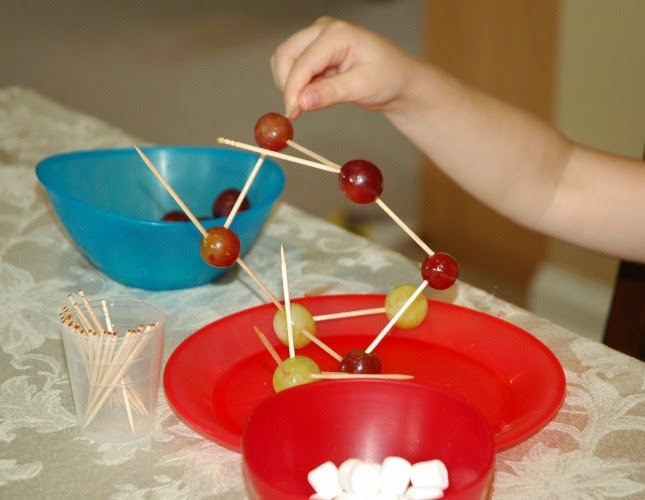 Construction Theme - Weekly Home Preschool | What Can We Do With Paper ...