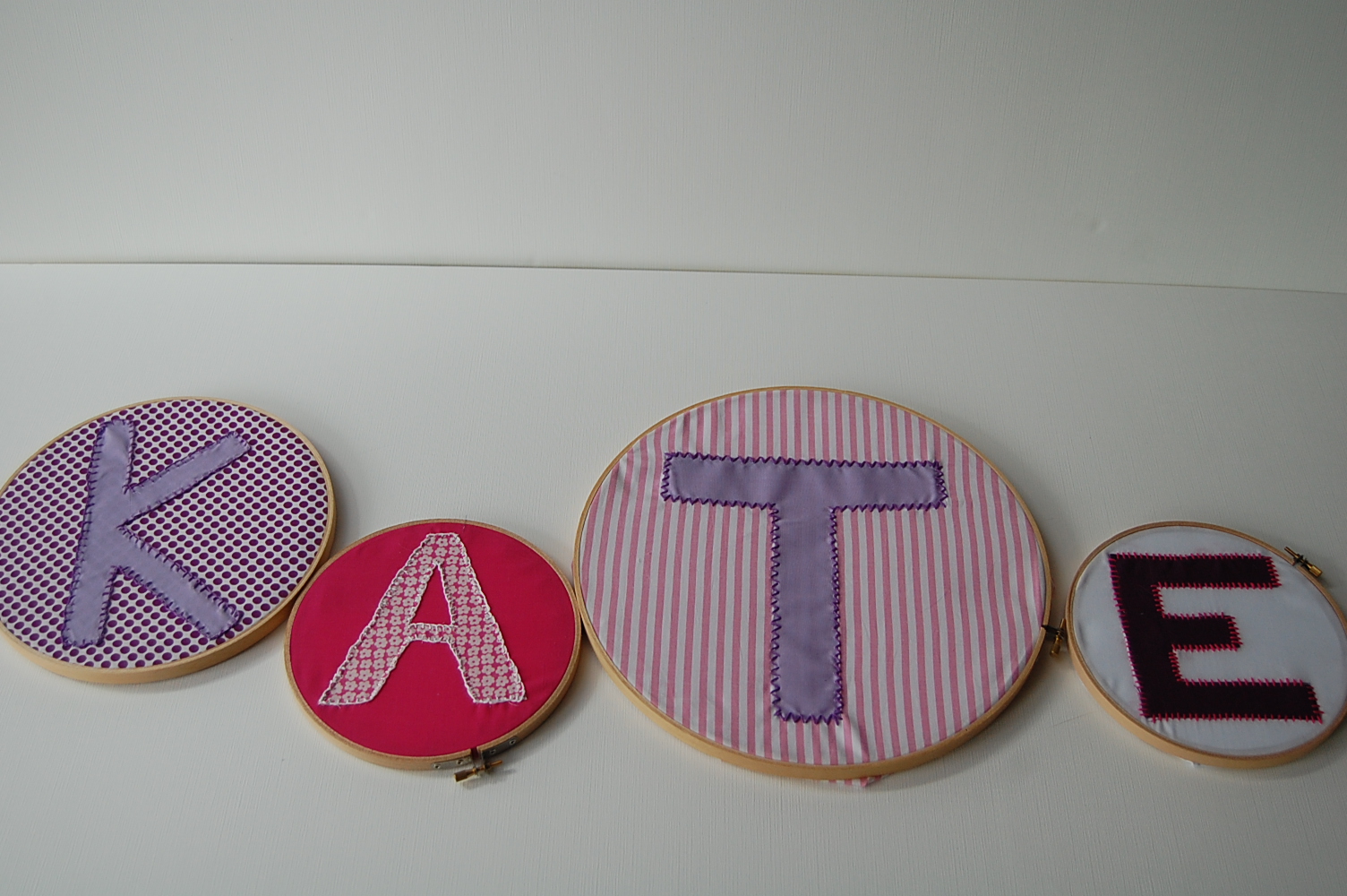 Ginja Designs: letter hoops...