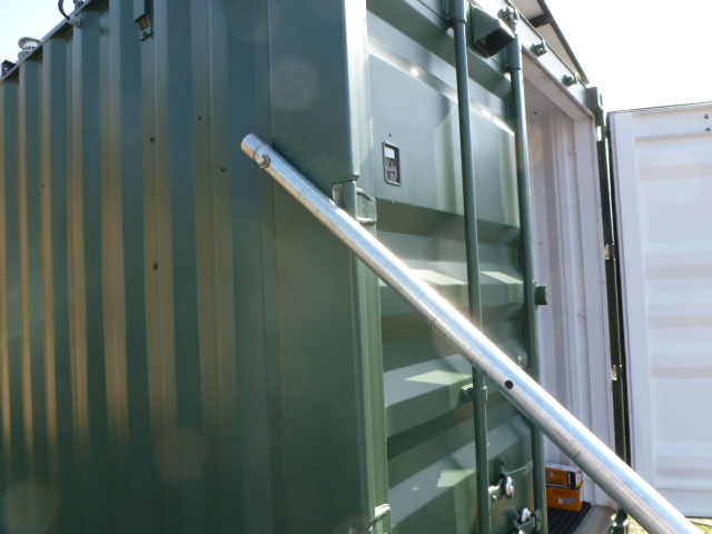 Mike and Lisa's World: Chapter 126...Installing Wind Generators On The ...