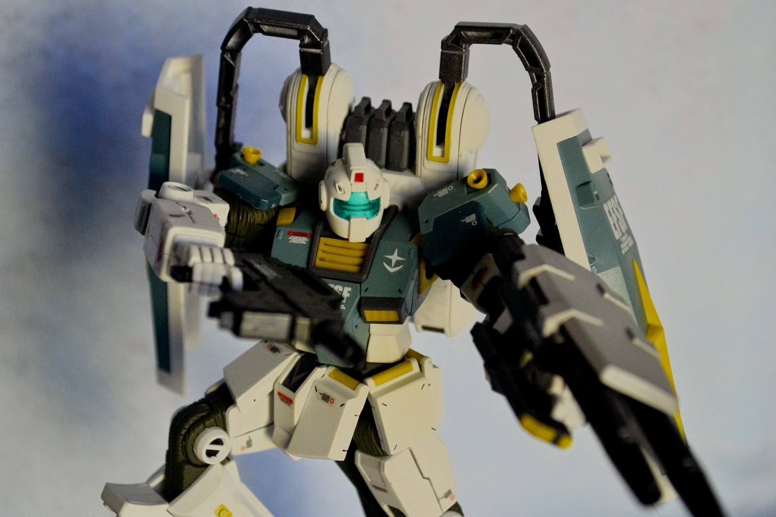 Gunplanerd: Kit Insight: HGTB 1/144 RGM-79 GM (Thunderbolt Sector ...