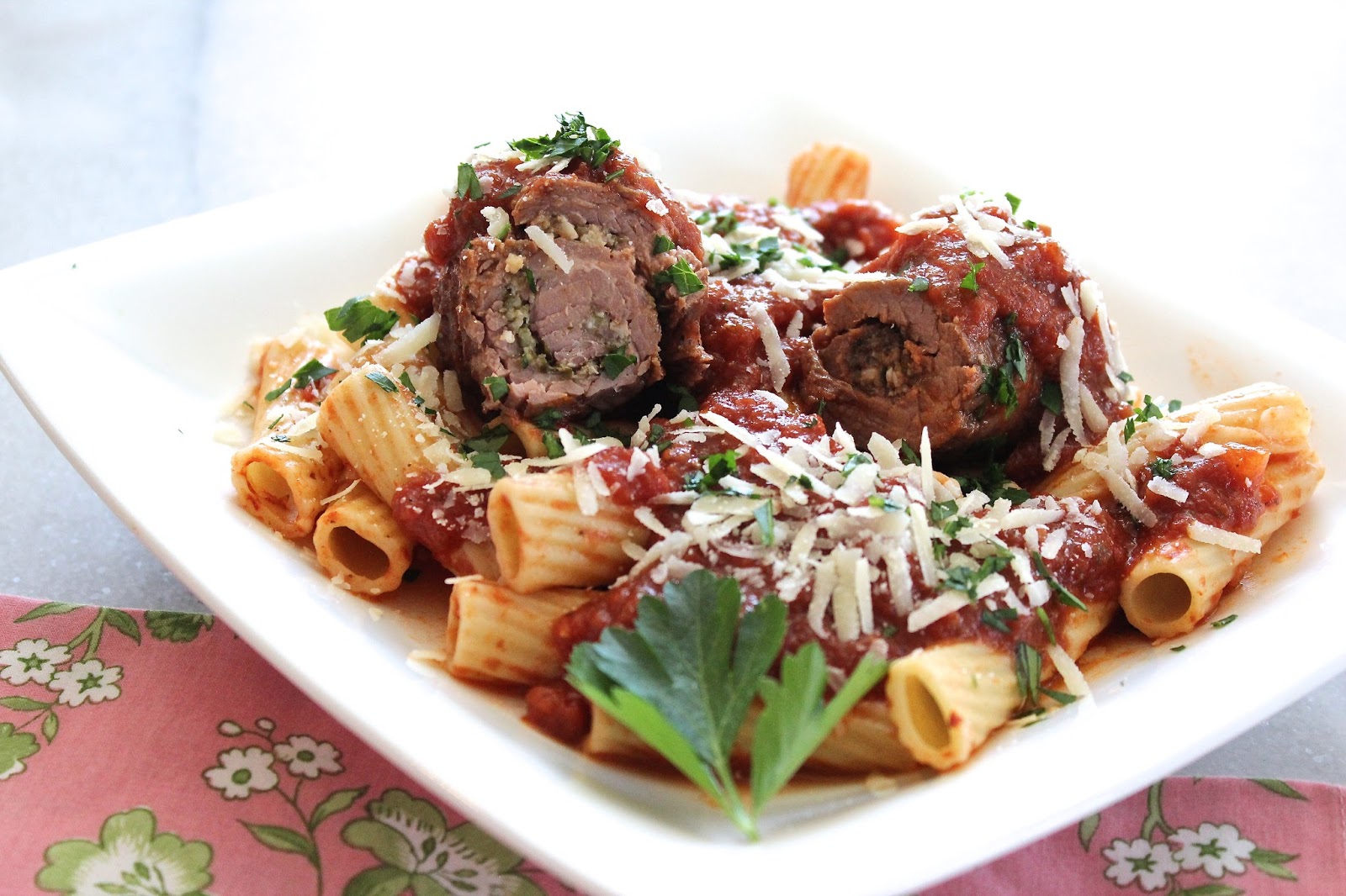 Hey, Mom! What's For Dinner?: Individual Braciole