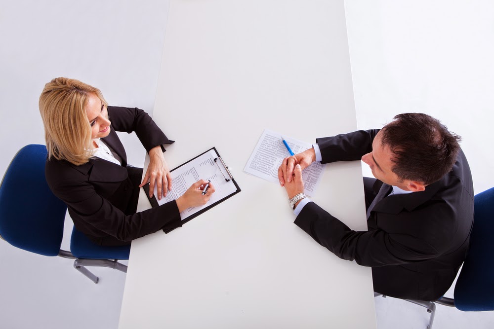 Deutsche Dialoge - Interview mit Herrn Keller « L E A R N G E R M A N