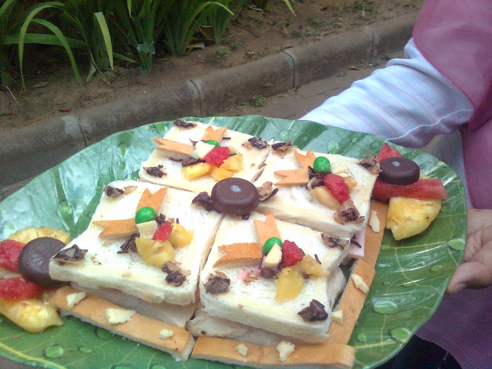 Kreasi Sendiri Bersama Saudari FOKSI “Rainbow Lifi Bread” | Aliefits