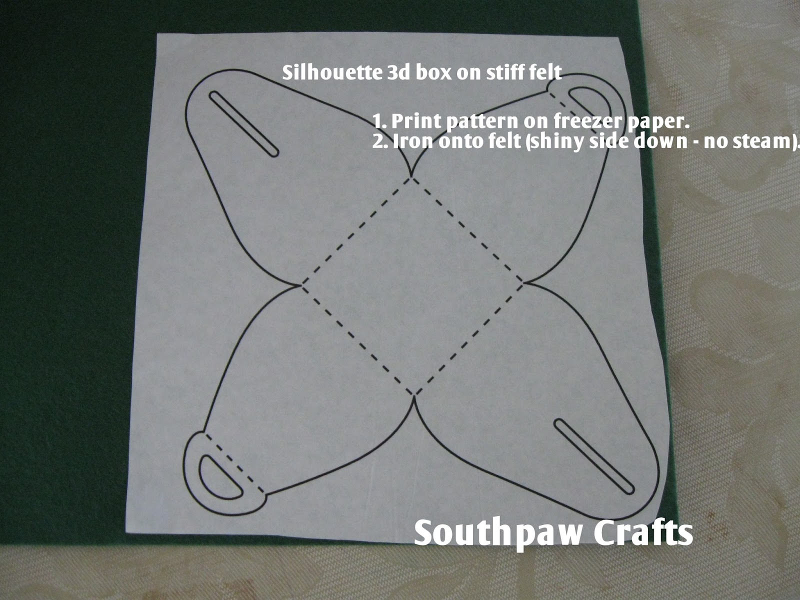 Southpaw Crafts: Felt 3D box - a craft success