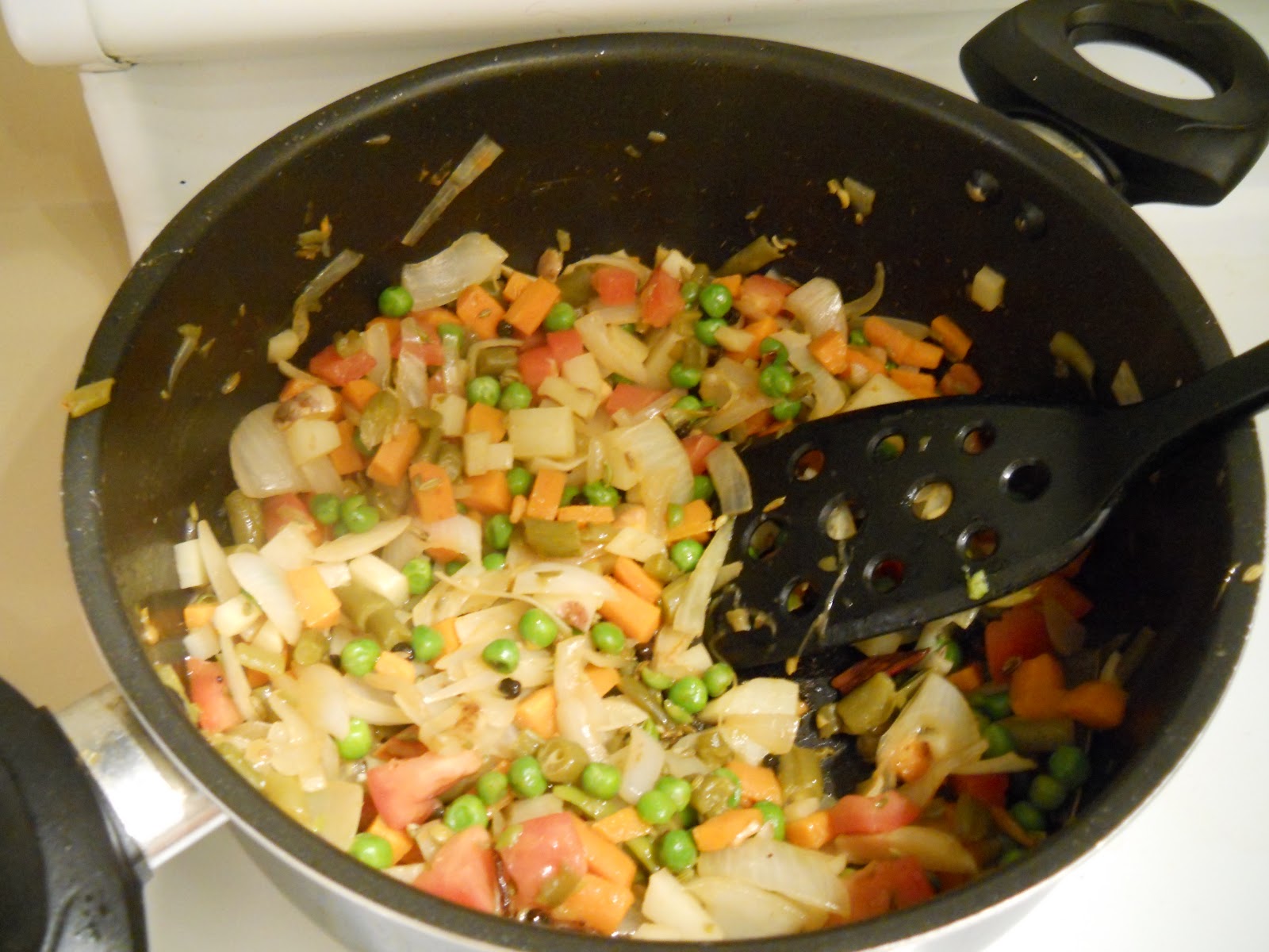 RUCHIEZ's: VEGGI VEG PALAV