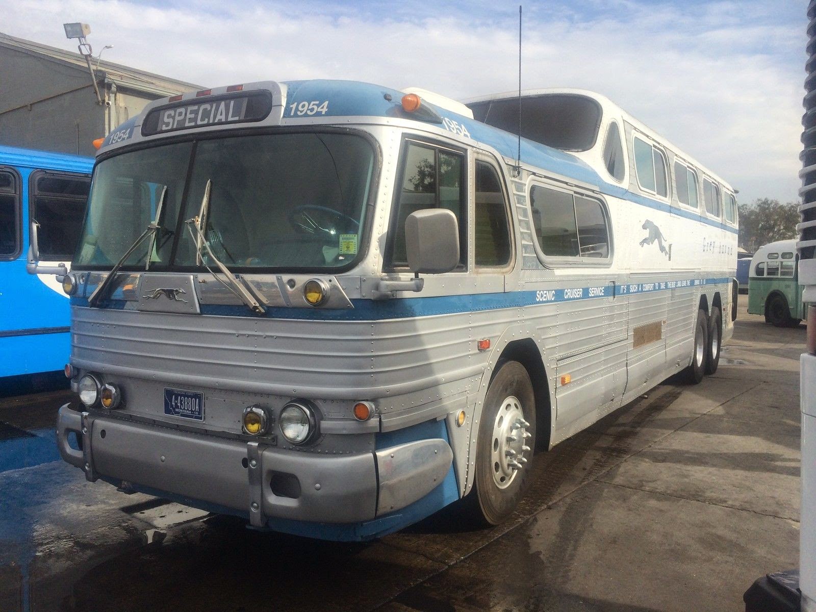 Just A Car Guy: Classic 1954 Greyhound Scenicruiser for sale