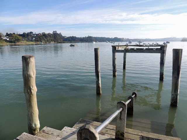 THE ROAD TAKEN : Pahi Beach Holiday Park on Kaipara Harbor