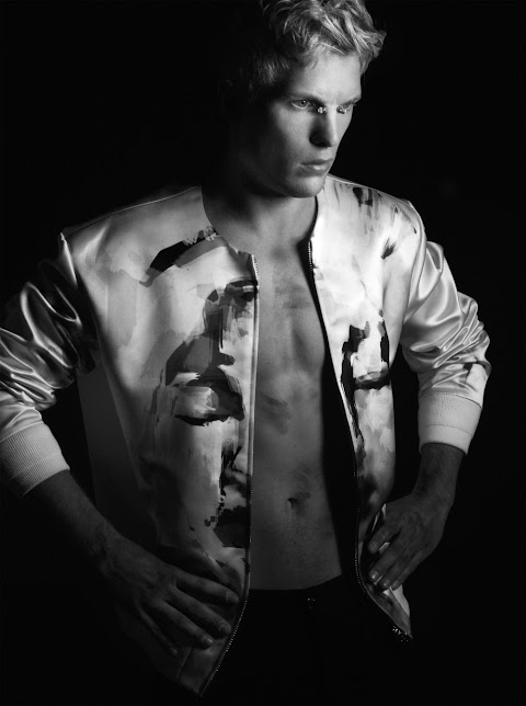 The Norris Twins by Francesco Scontrini | Kurv | Homotography