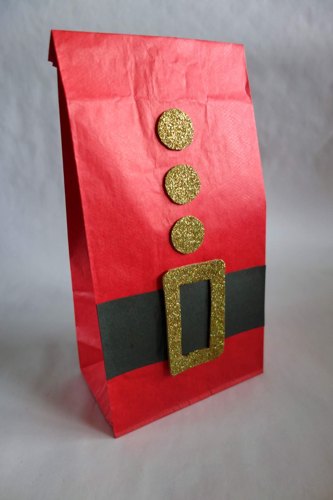 blah to TADA!: Santa-inspired Gift Wrapping
