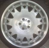 Variasi Dan Aksesoris Otomotif: VELG DAN BAN