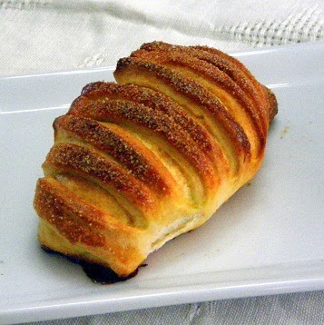 52 Ways to Cook: Mini Peach-Mango Strudel - 52 Breakfast Recipes