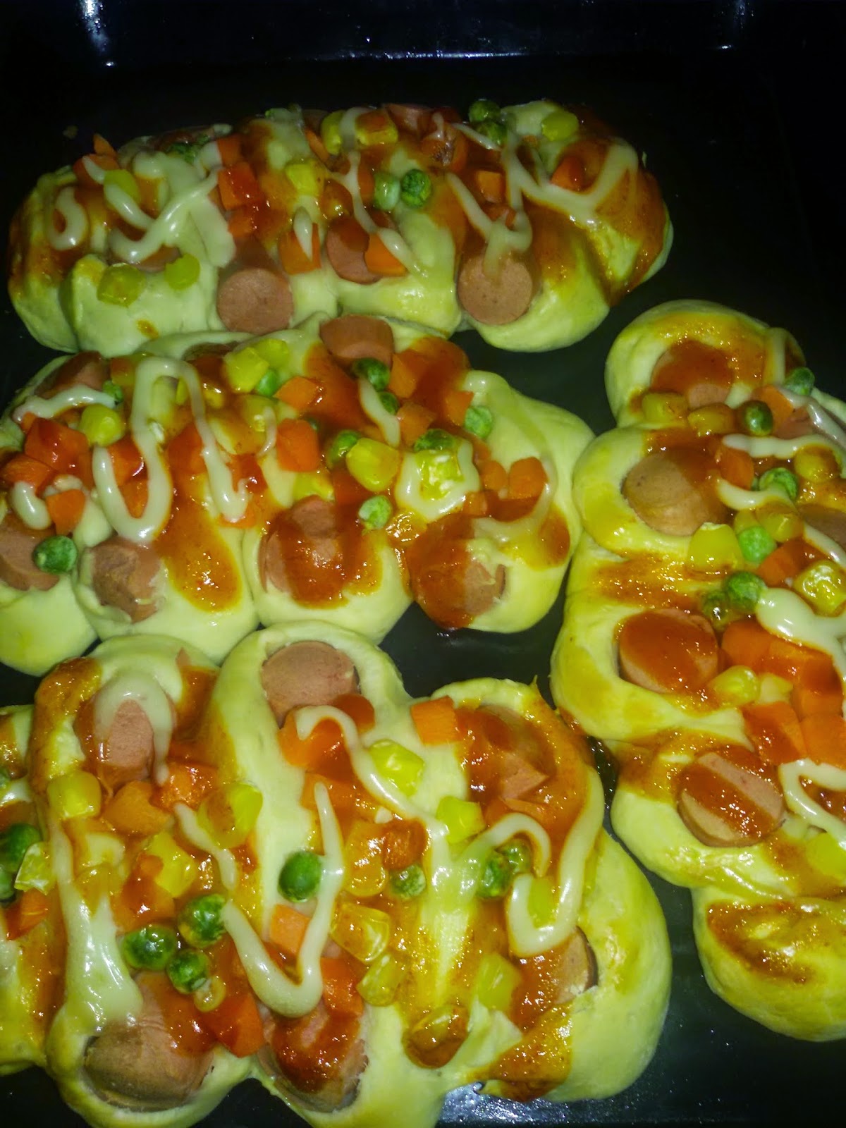 Jalan & Makan: Resepi Roti Sosej Pintal ~ Cubaan pertama kali