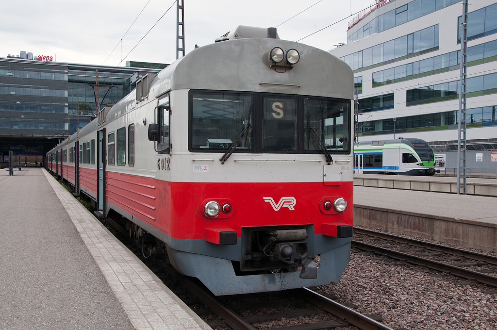 Rails sense fronteres: Unitats de tren Sm1 dels ferrocarrils Finlandesos