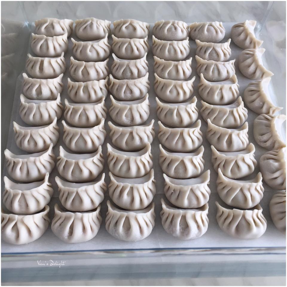 Pakistani Recipes: How to pleat dumplings (Jiaozi 饺子) by Vanessa Tay