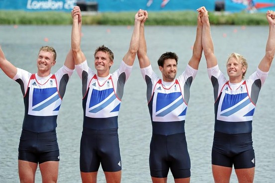 Hot Men Rowing!: 4 British Bulges