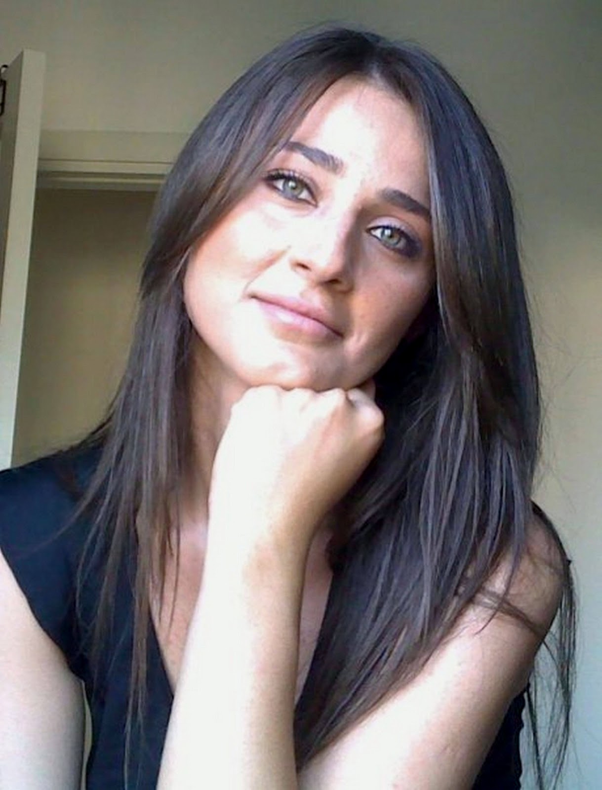 Merve Toy: Merve Toy Fotoğrafları