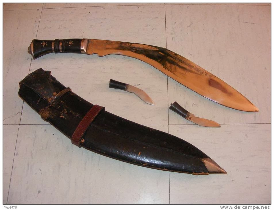 Krav Maga, Guns & Apocalypse: Manualistica - The fighting kukri