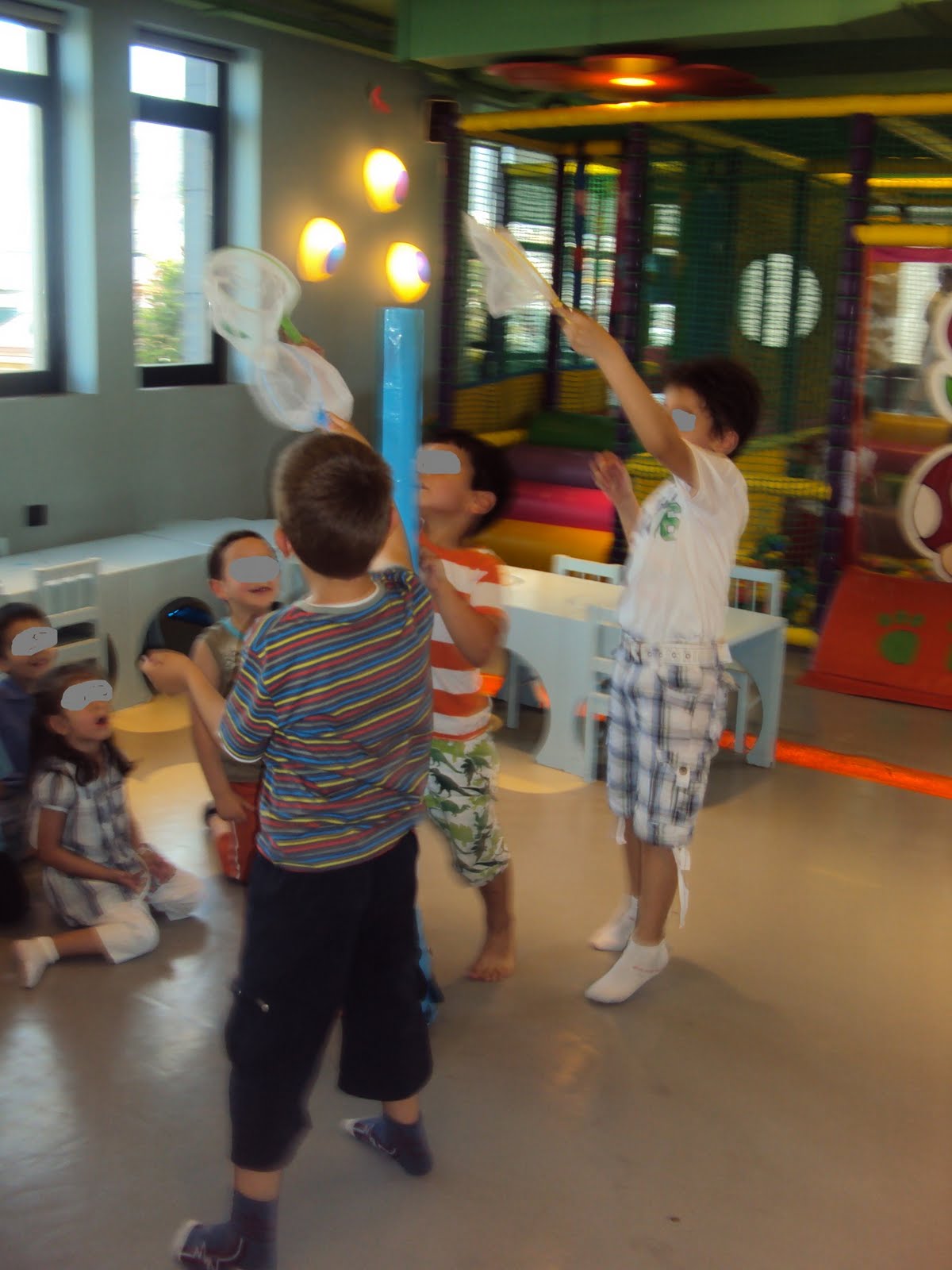 Παιδικά γλέντια!: Party Με την κλοουν στον Juniorότοπο των Goody’s ...