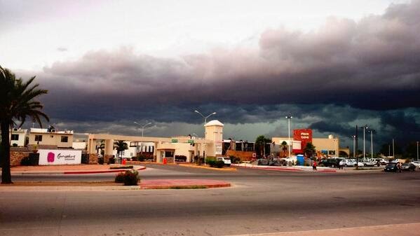 Recuerdos de mi Navojoa: Navojoa de noche...