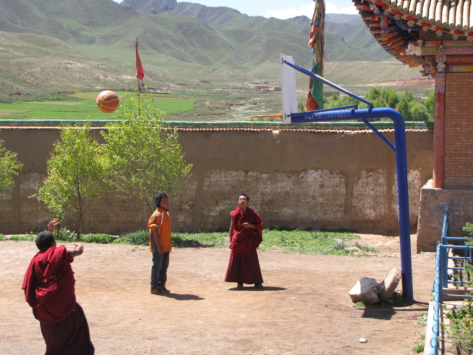 hillgurney on tour: China Part 6 - Xiahe and Labrang Monastery