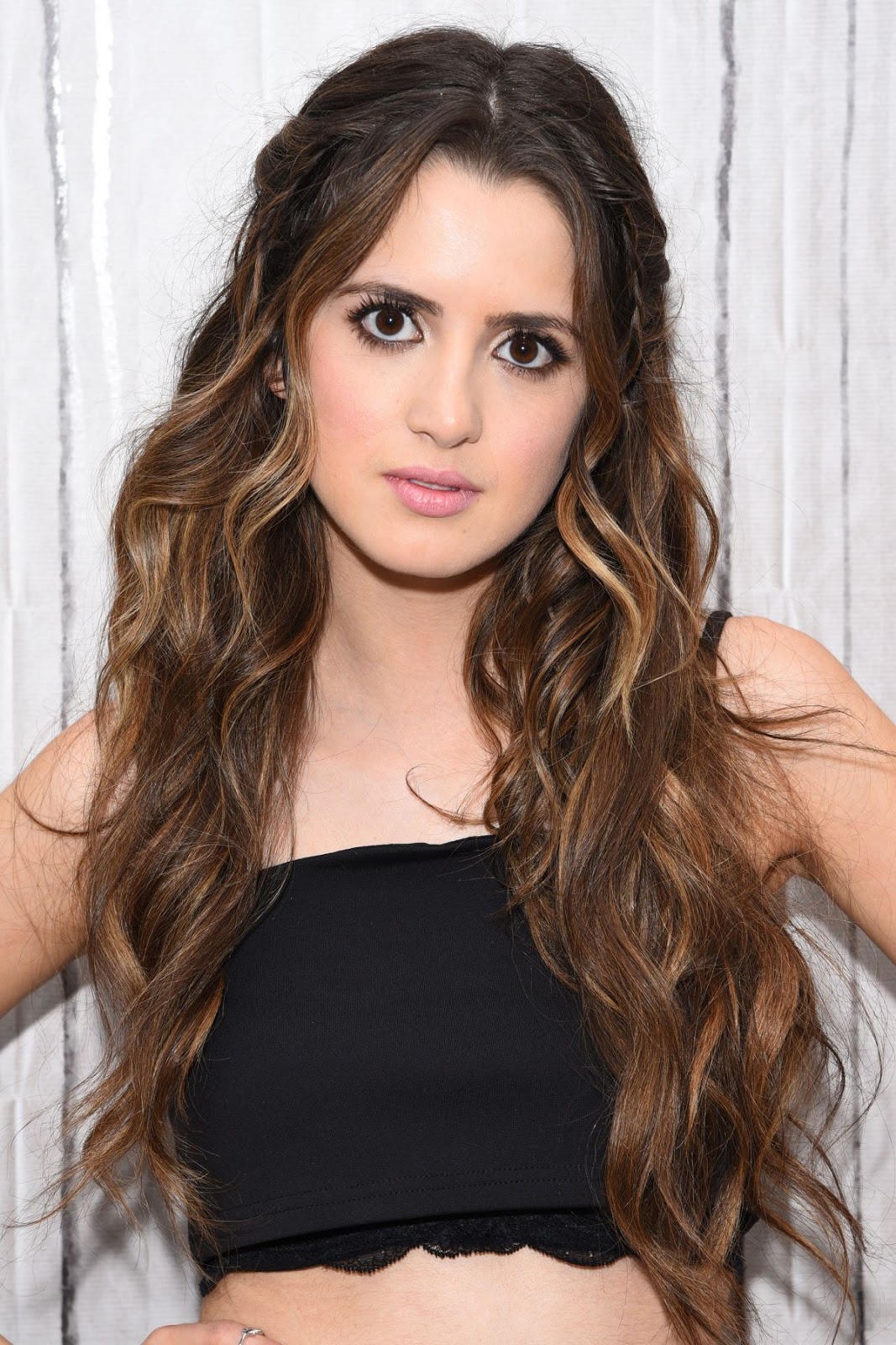 Starlet Arcade: Cute Laura Marano
